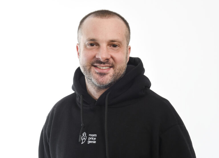 Ari Andricopoulos - RoomPriceGenie