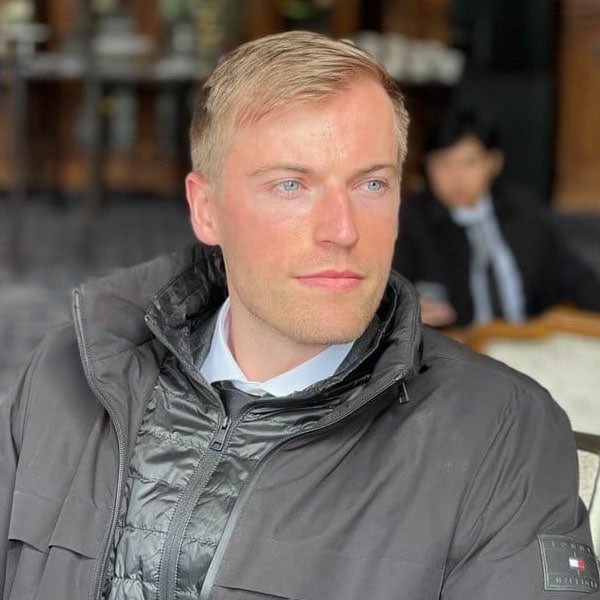 Careers - RoomPriceGenie